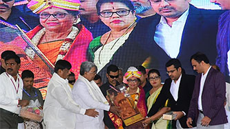 Banu Mushtaq Invokes Love and Justice as she Lights Up Mysuru Dasara ...
