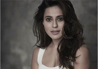 Gold smuggling accused Ranya Rao allotted land for steel plant by BJP ...