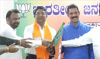 Big blow to AAP as its Karnataka vice-president and ex-top cop Bhaskar ...